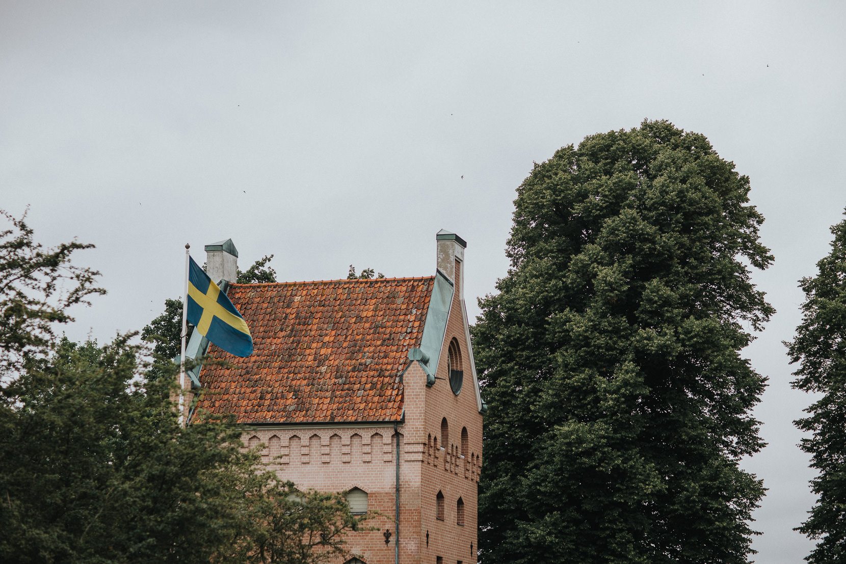 Bröllopsfotograf Borgeby Slott Skåne // Loke Roos