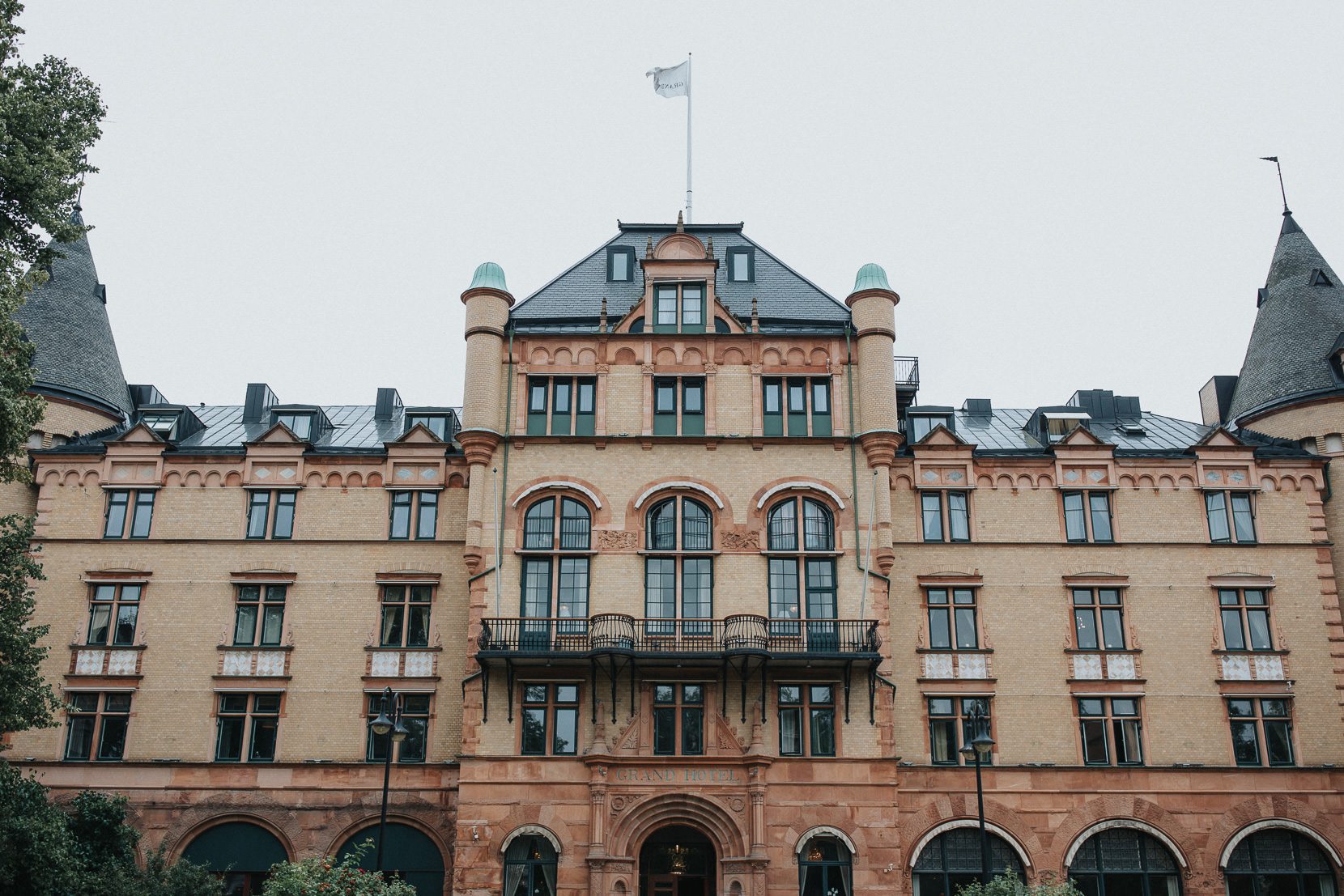 Bröllopsfotograf Borgeby Slott Skåne // Loke Roos